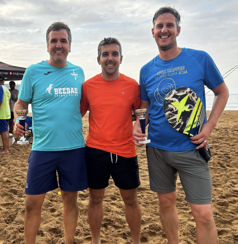 ¡Qué bonito es celebrar un torneo en Rodiles! - Beach Tennis Gijón